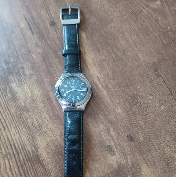 Swatch | Accessories | Vintage Swatch Stainless Steel Watch W Black ...
